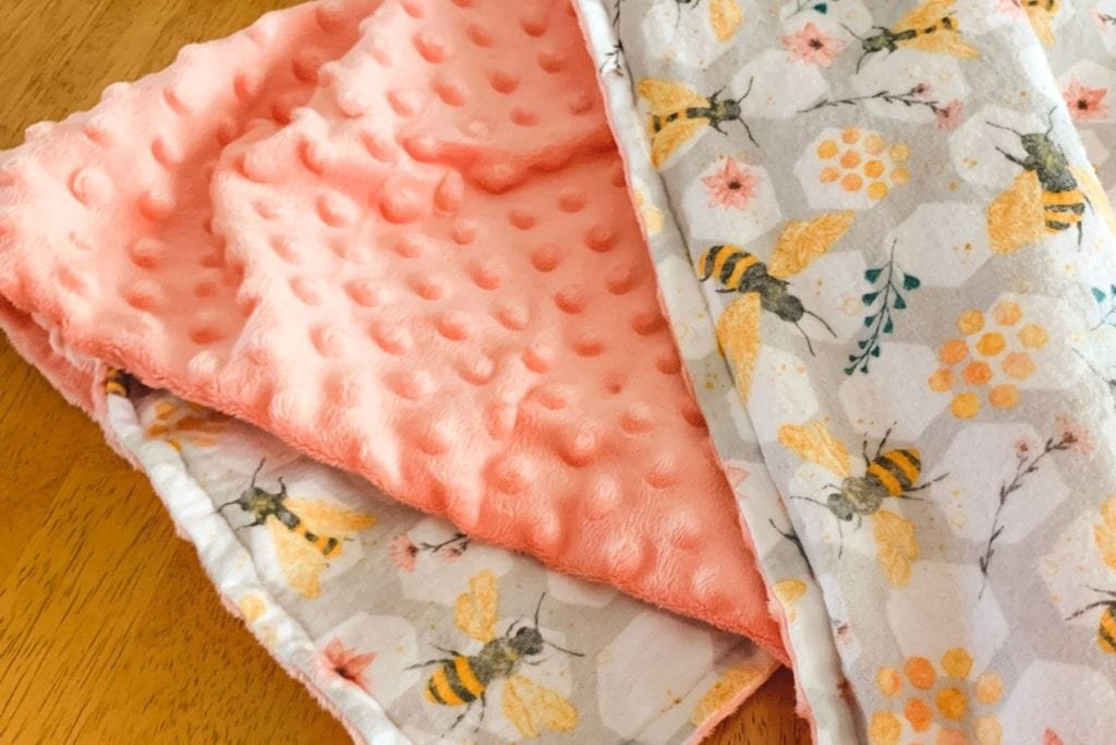 Easy Baby Blanket Tutorial - Amaryllis Lane